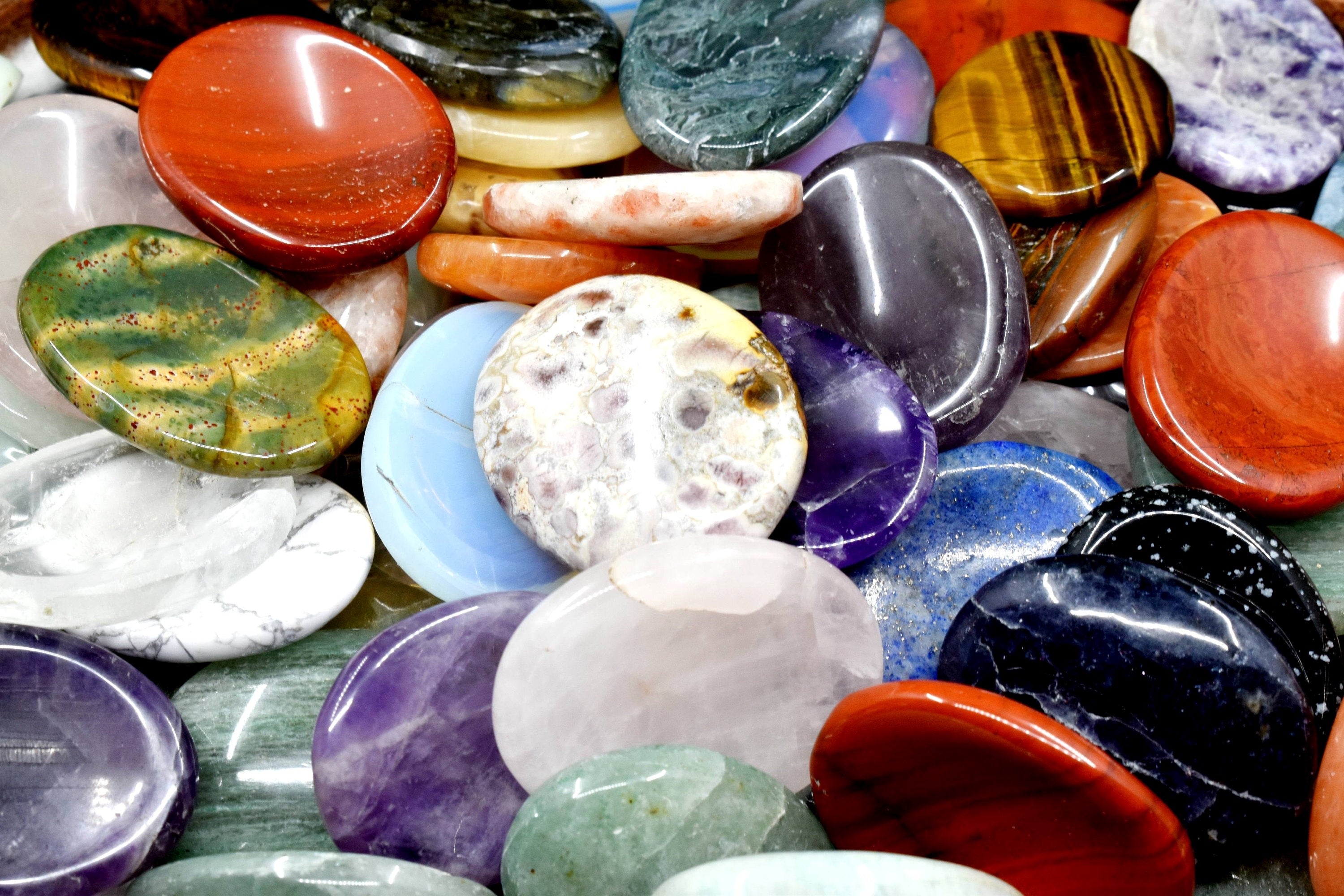 Buy Crystal Worry Stones | Chakra Worry Stone- Soothing Crystals