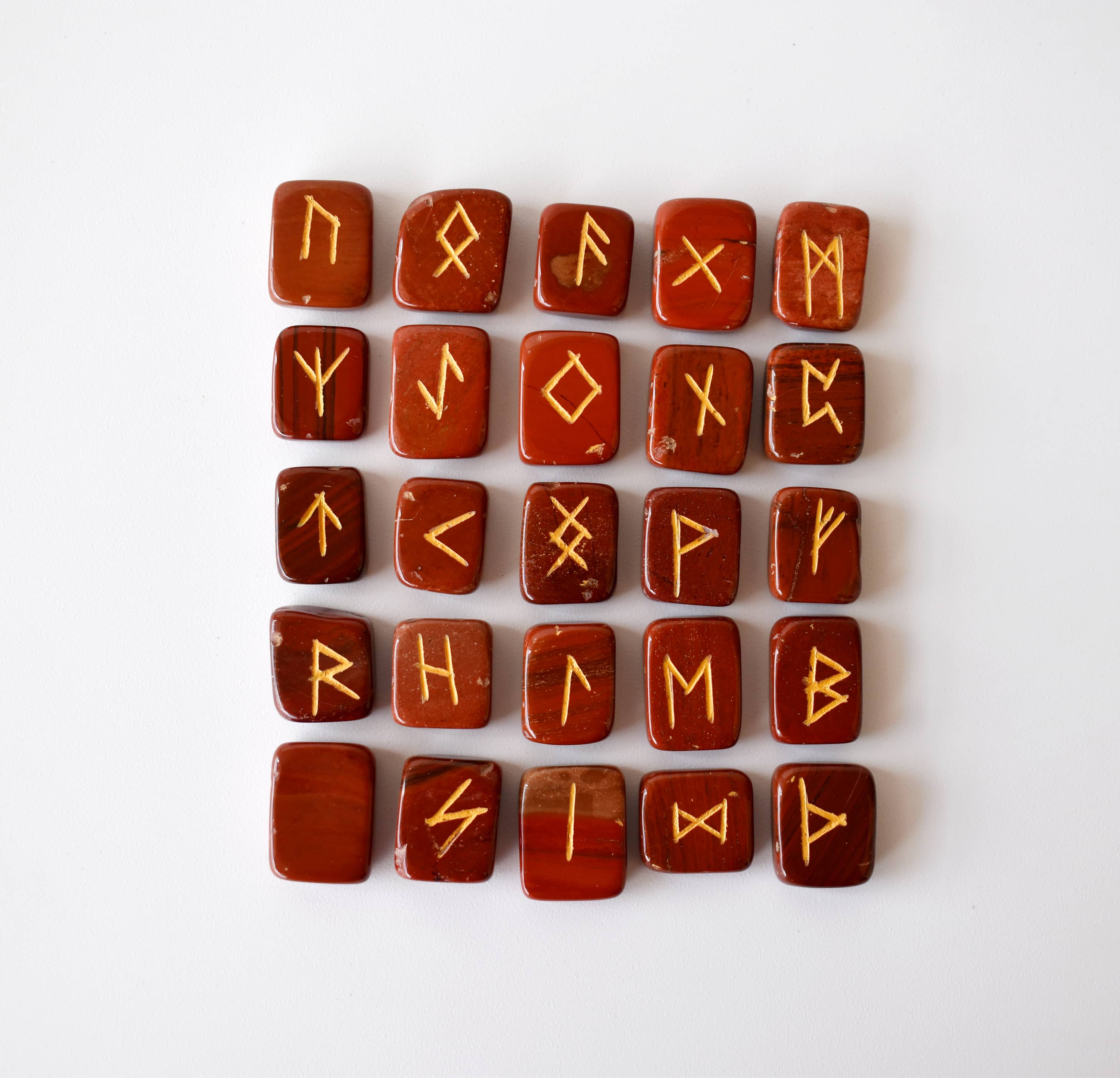 Red Jasper Rune Sets - Buy Gemstone/ Elder Futhark Runic Set with Black ...
